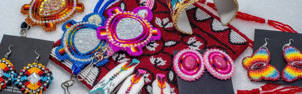 Open Beadwork Class – American Indian Center Chicago